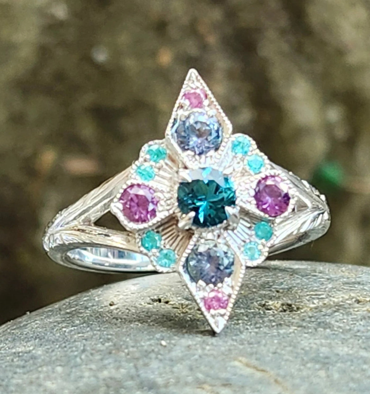 Imogen Ring with Sidestones - 5mm Round– Cecile Raley Designs